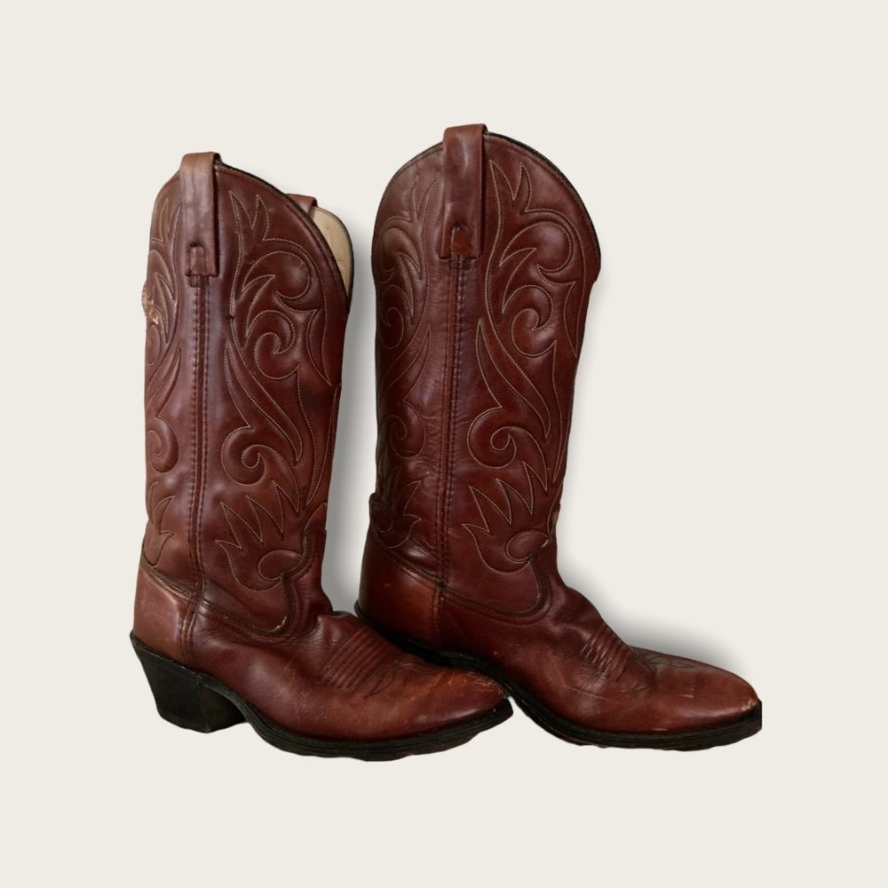 Dingo Distressed Brown Leather Western Boots - Gem